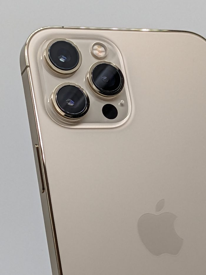 Apple iPhone 12 Pro - Ligne à rabais